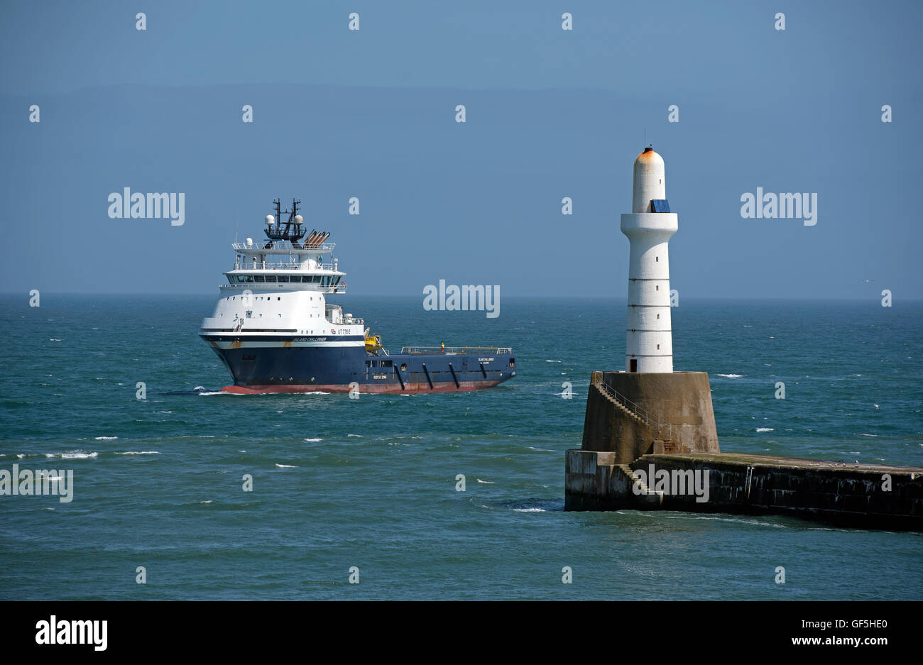 The Island Challenger North Sea Supply vessel working between Driling ...