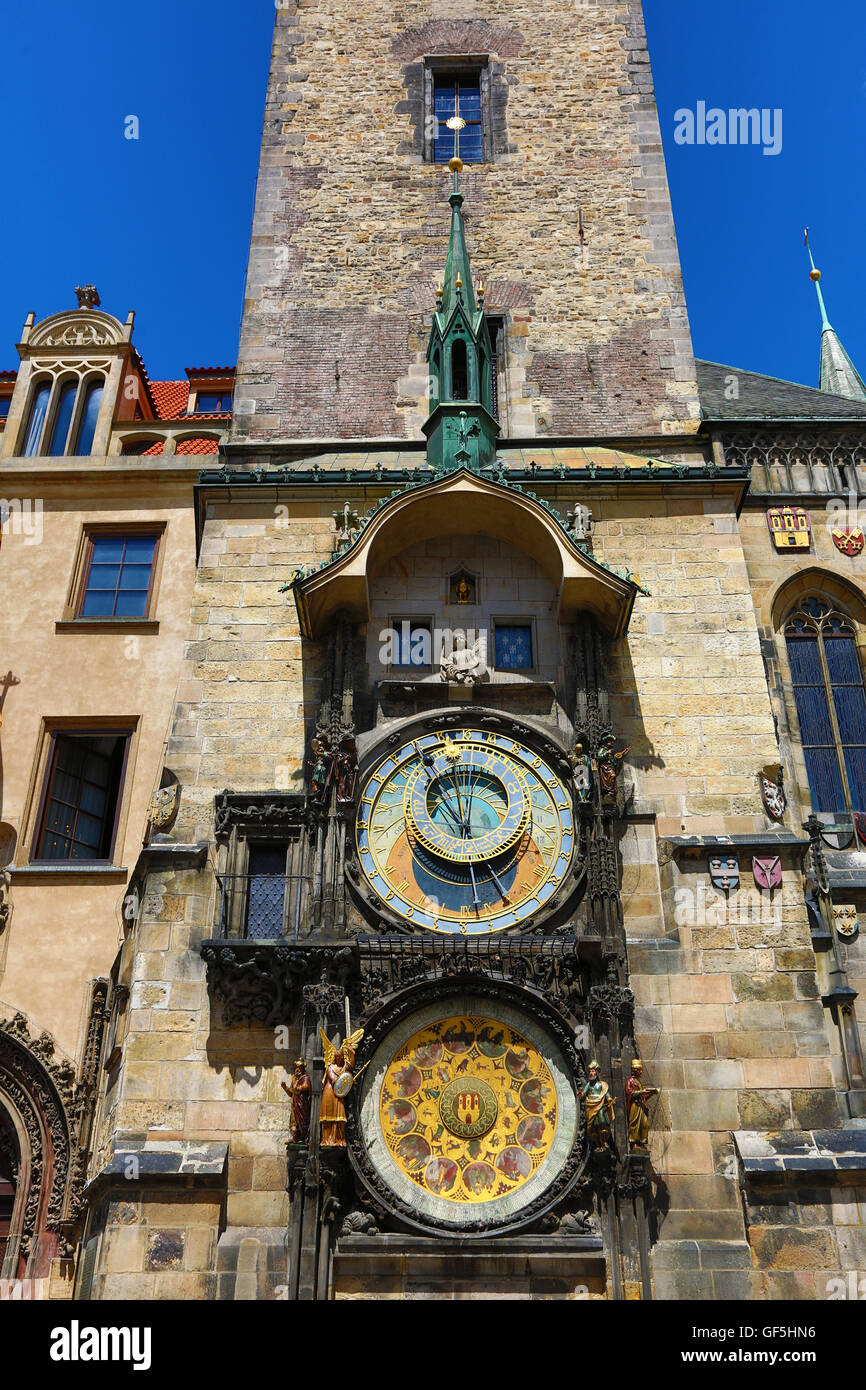 Town clocks hi-res stock photography and images - Alamy