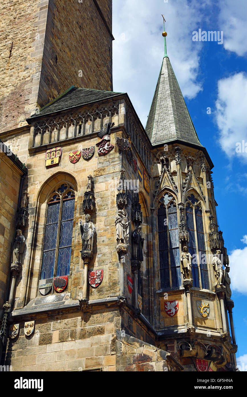 Square spire hi-res stock photography and images - Alamy