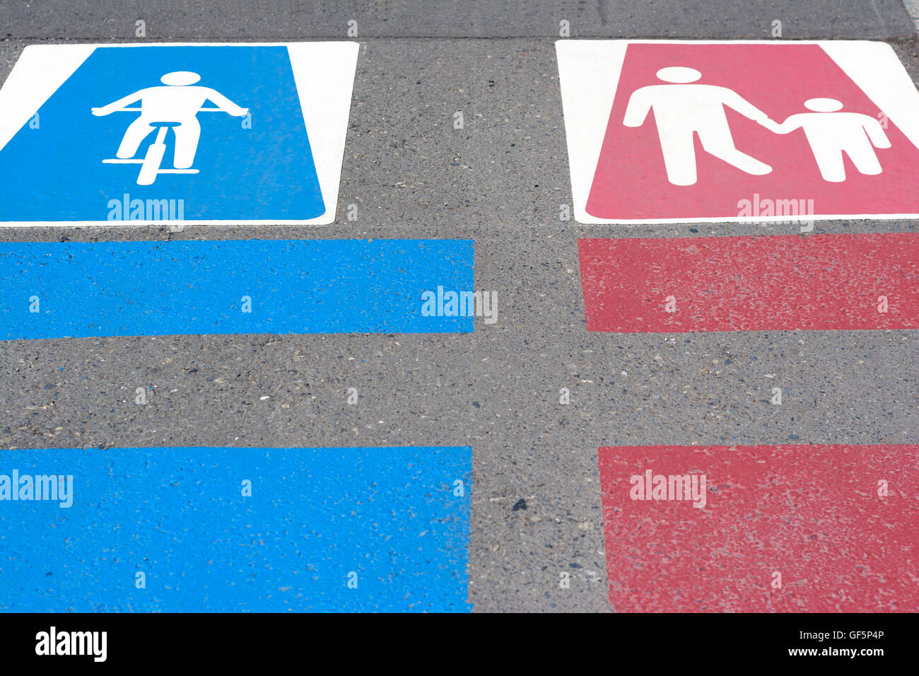 Pink road sign hi-res stock photography and images - Alamy