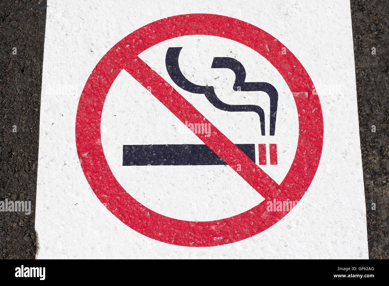 The restricted area sign for smoking on the road Stock Photo - Alamy