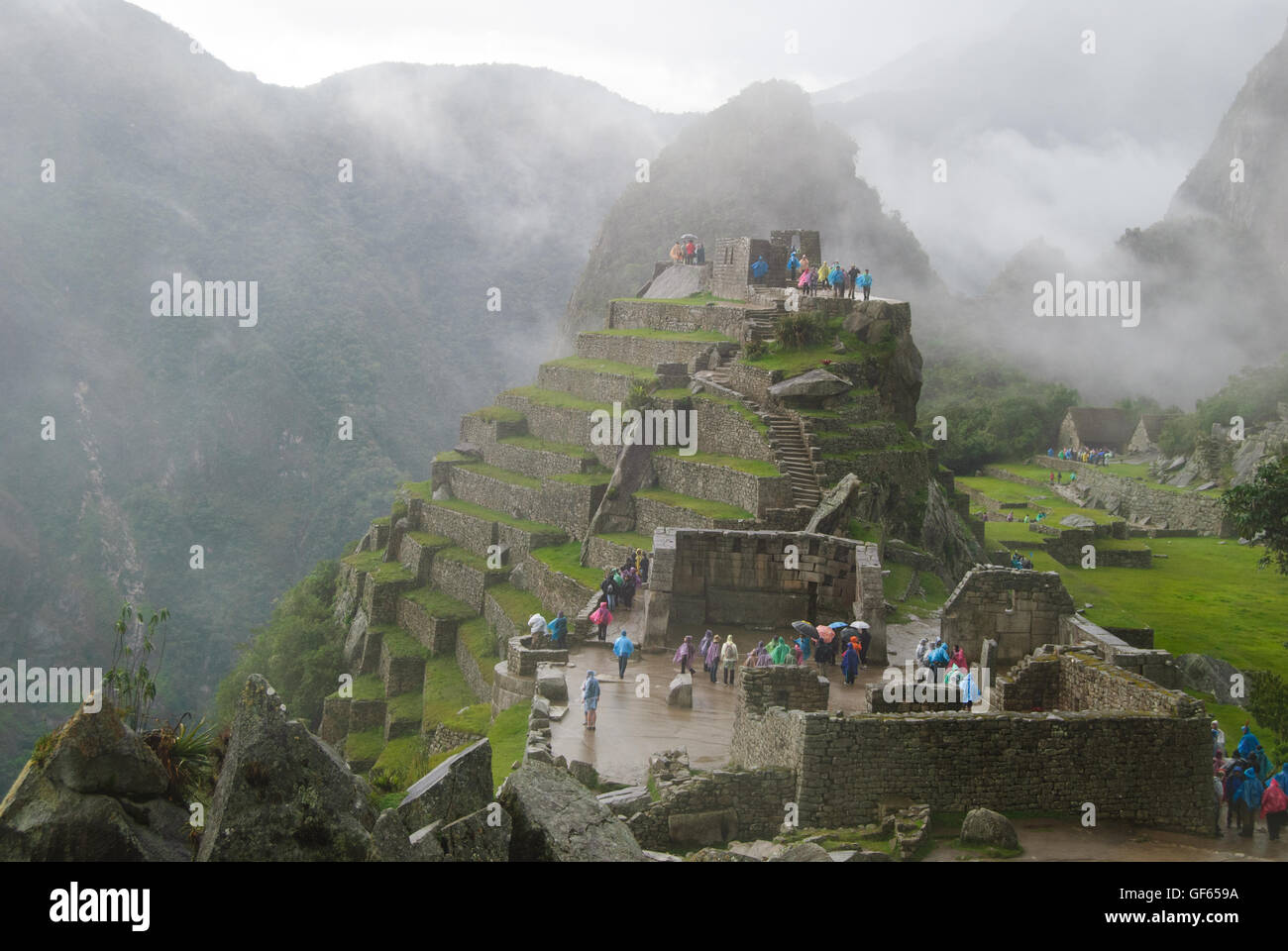 Megalithic walls in peru hi-res stock photography and images - Alamy