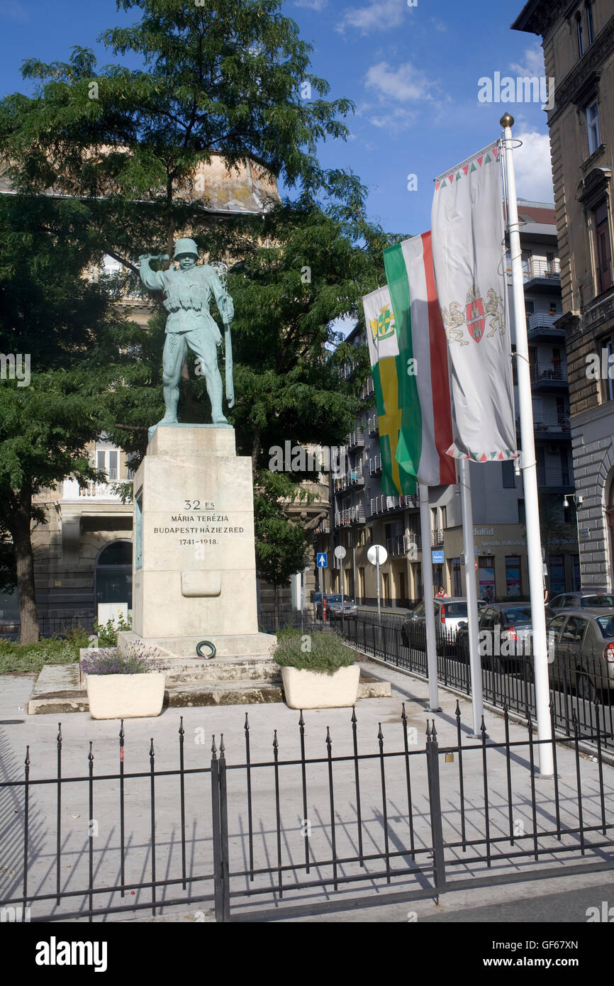1741-1918 monument with soldier sculpture atop on Baross utca Stock ...