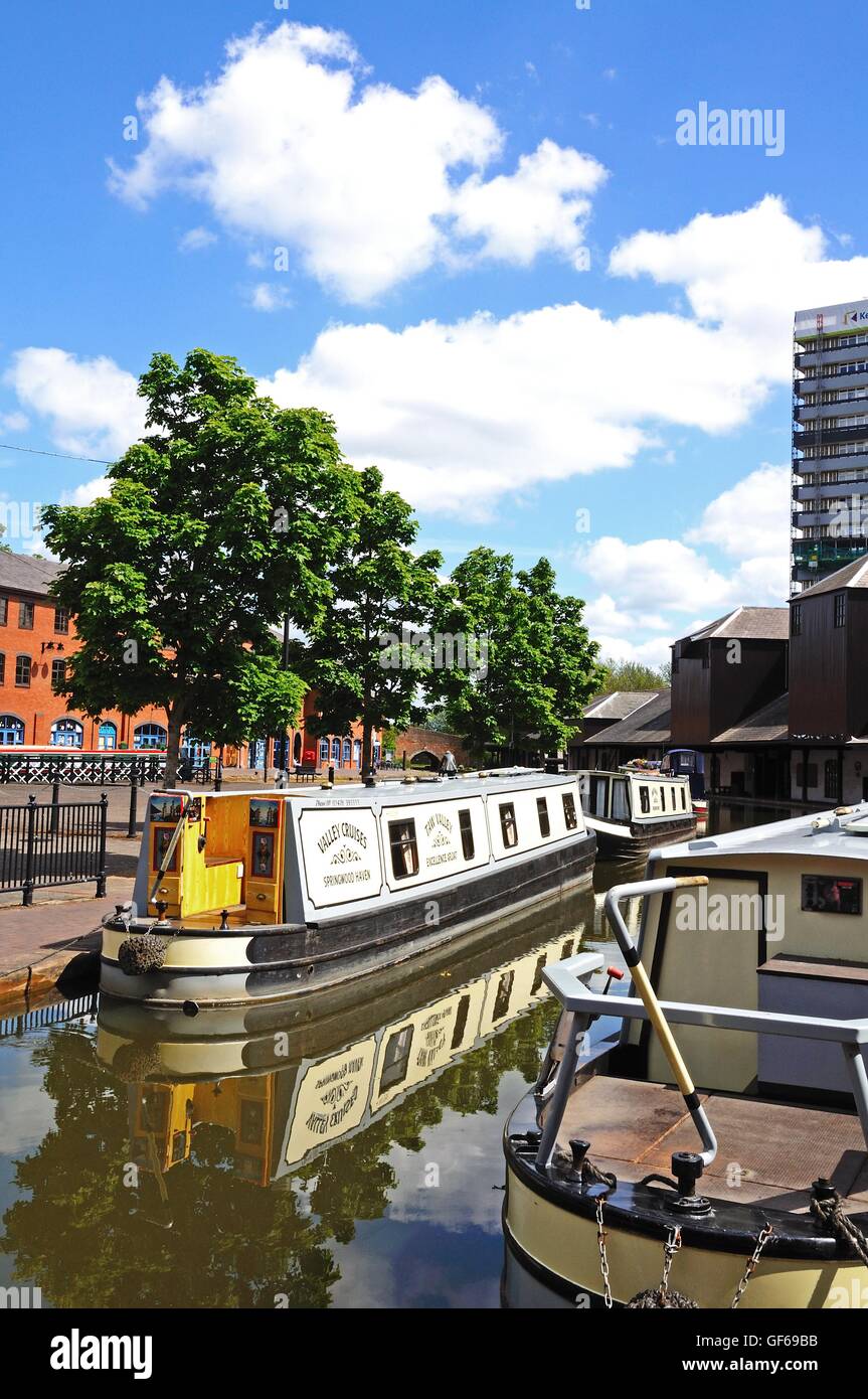 Coventry canal basin hi-res stock photography and images - Alamy