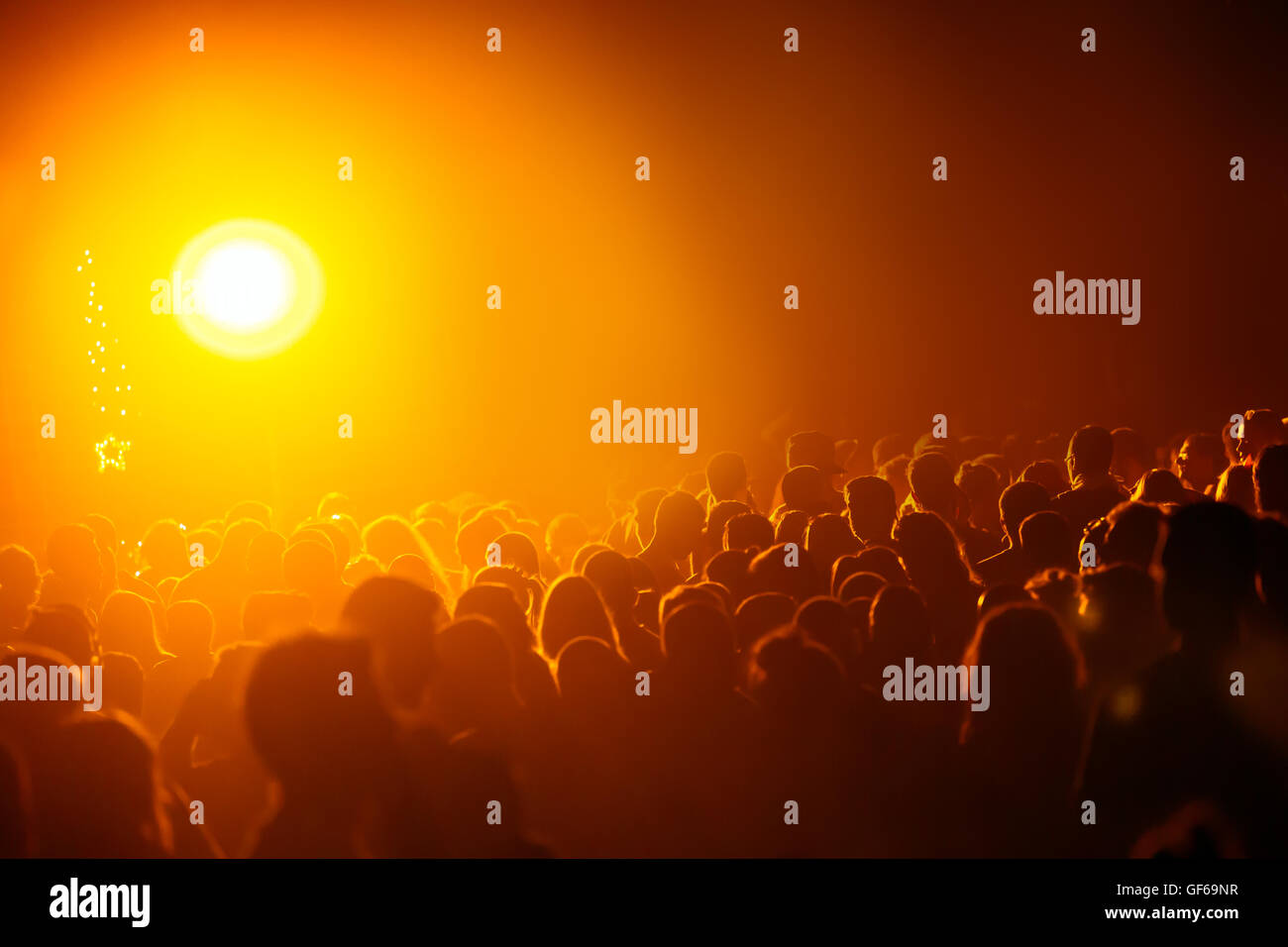 Christian gathering hi-res stock photography and images - Alamy