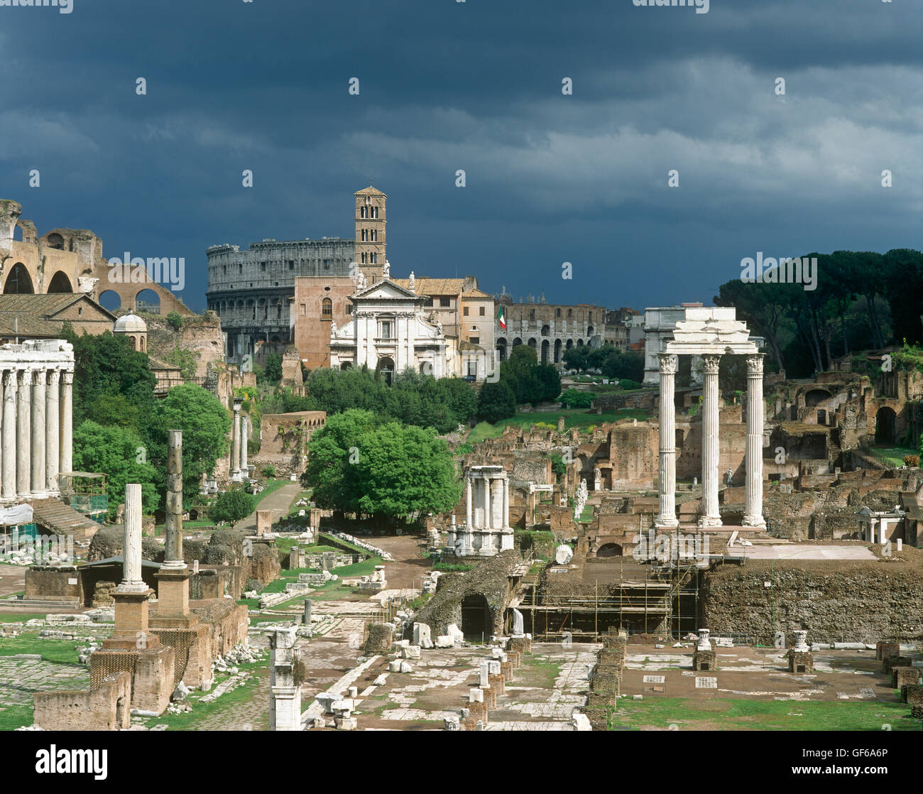 Roman forum ruins rome hi-res stock photography and images - Alamy