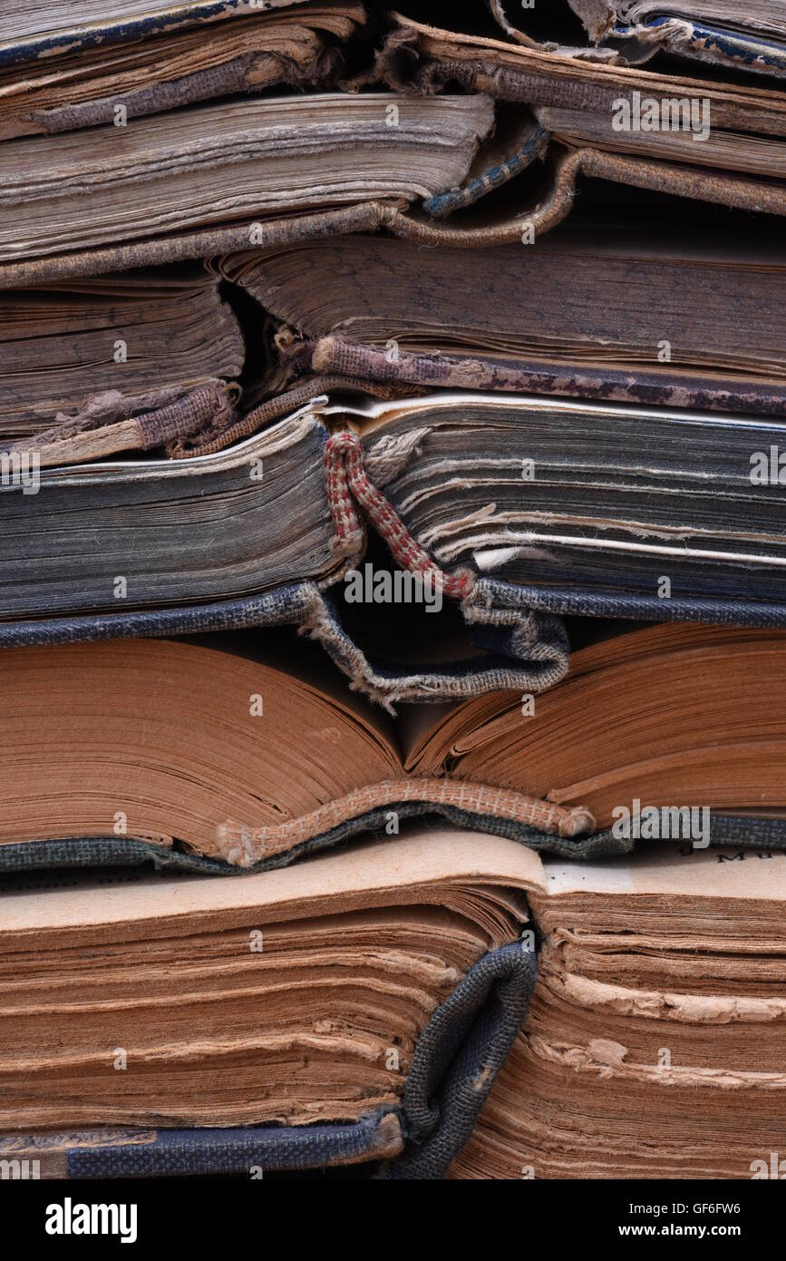 Open literature hi-res stock photography and images - Alamy