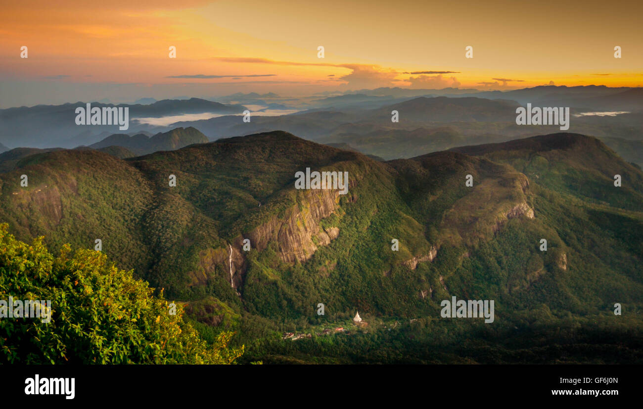Sri padaya hi-res stock photography and images - Alamy