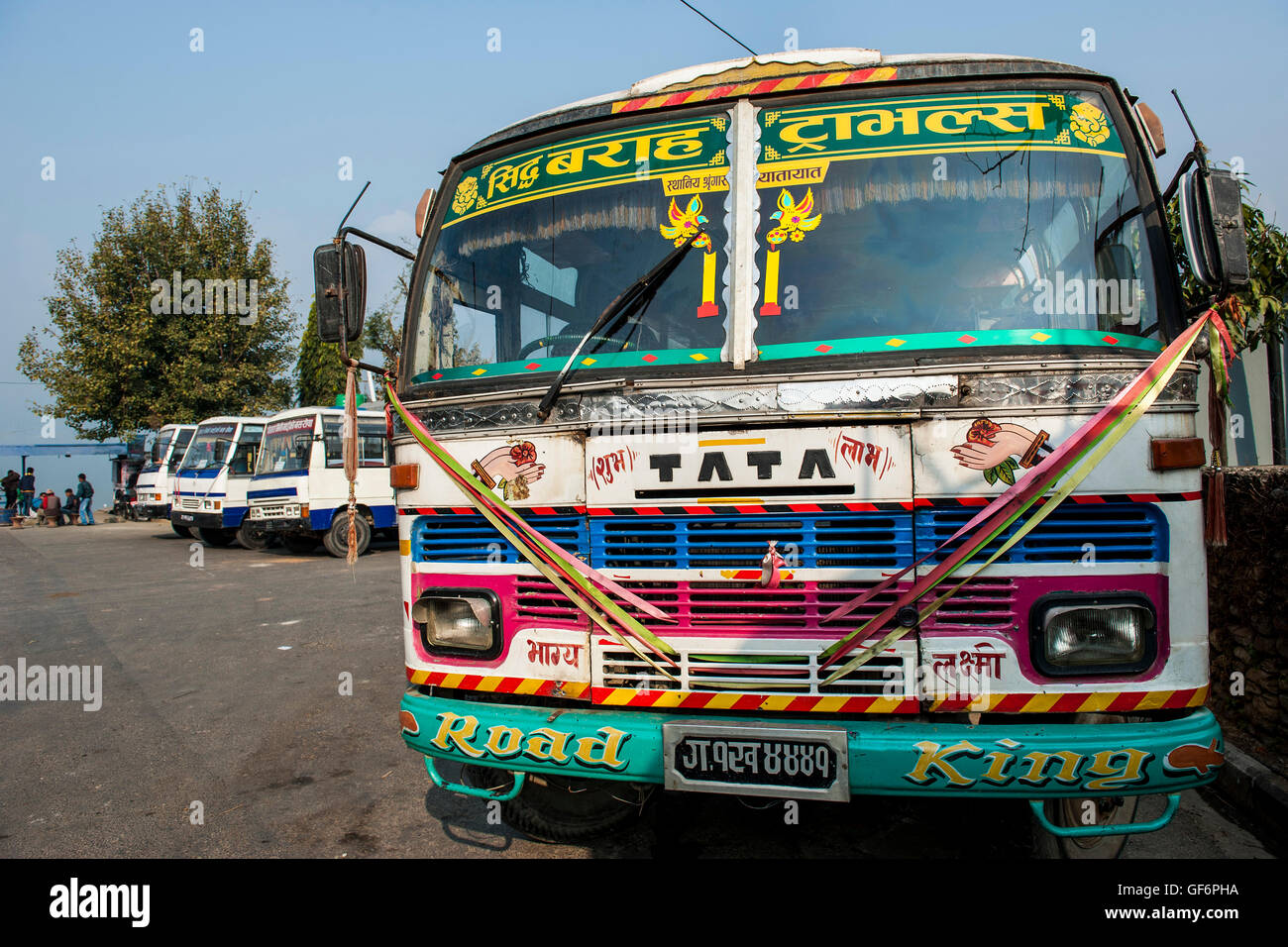 Nepal Bus High Resolution Stock Photography and Images - Alamy