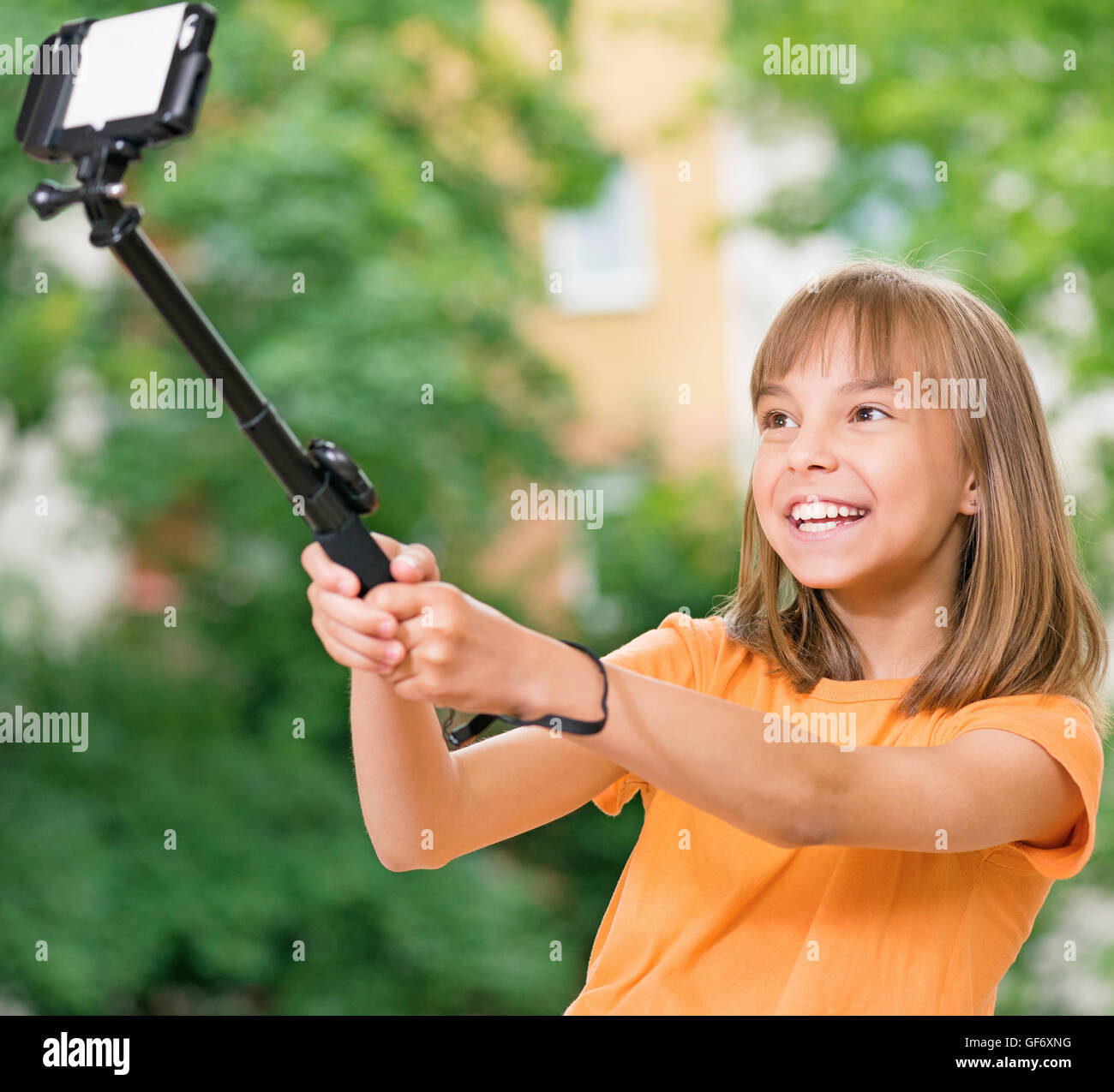 Girl taking selfie Stock Photo - Alamy