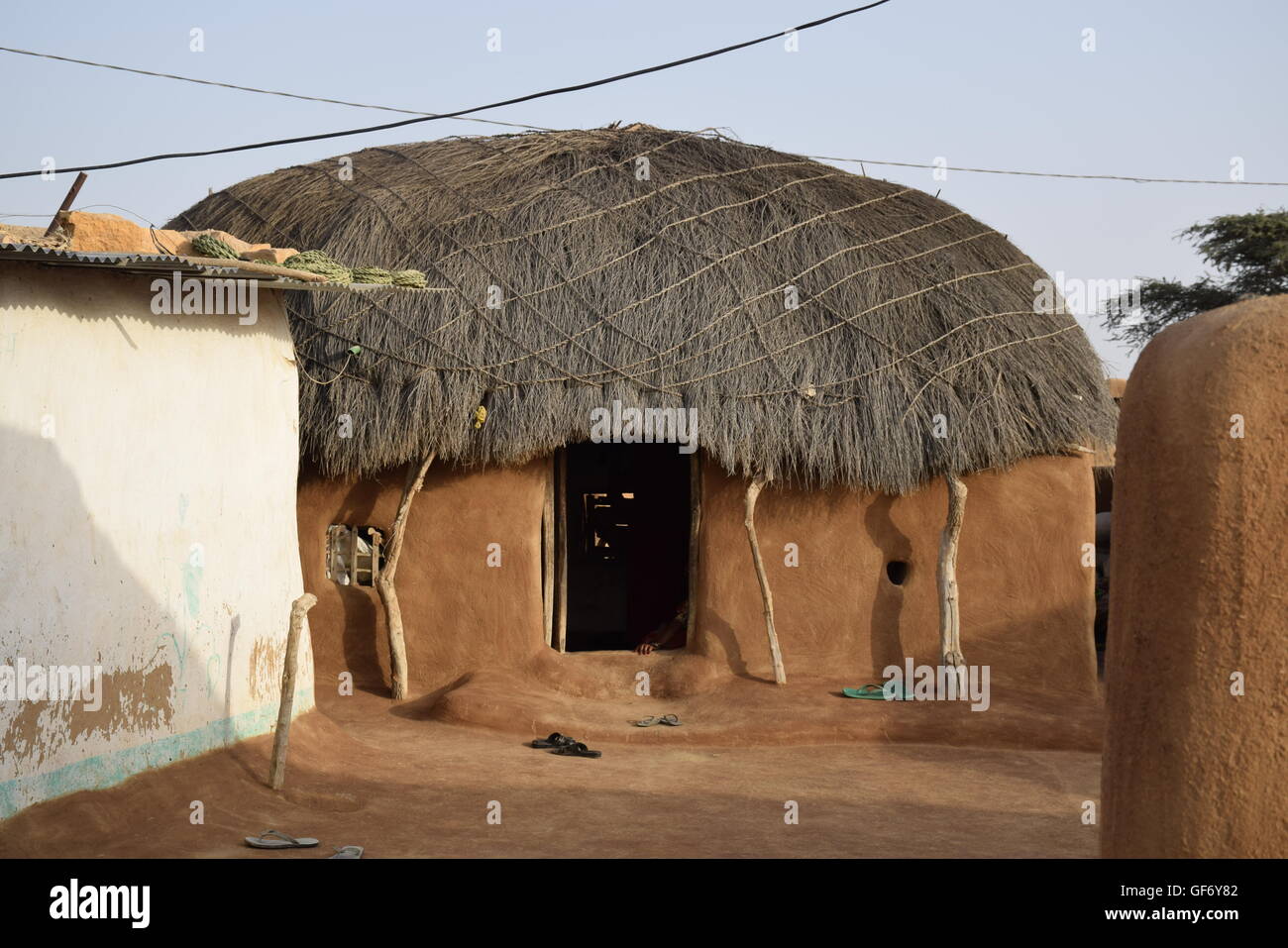 Traditional house in a village in Thar desert, Jaisalmer, Rajasthan ...