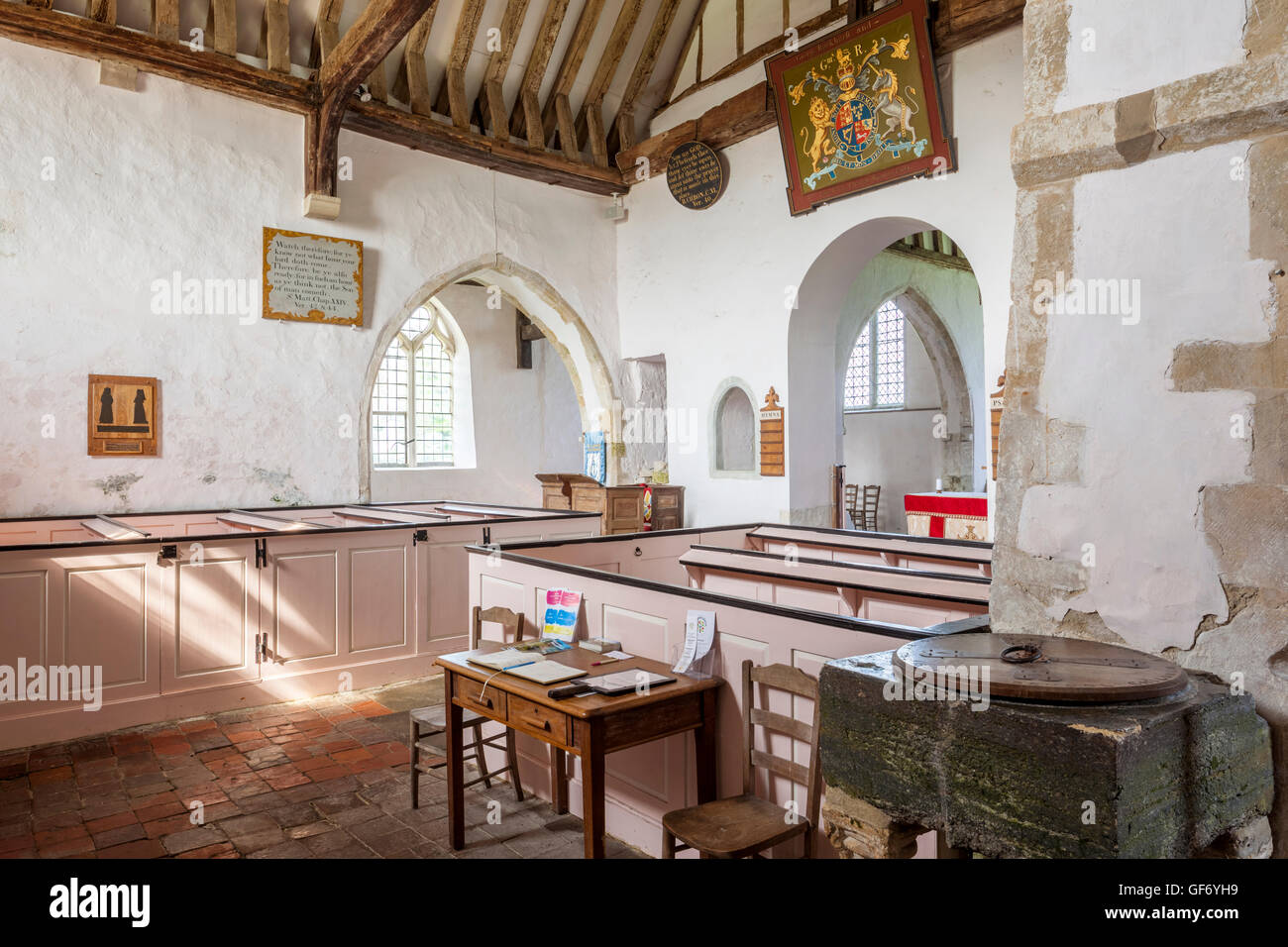 Doctor syn hi-res stock photography and images - Alamy