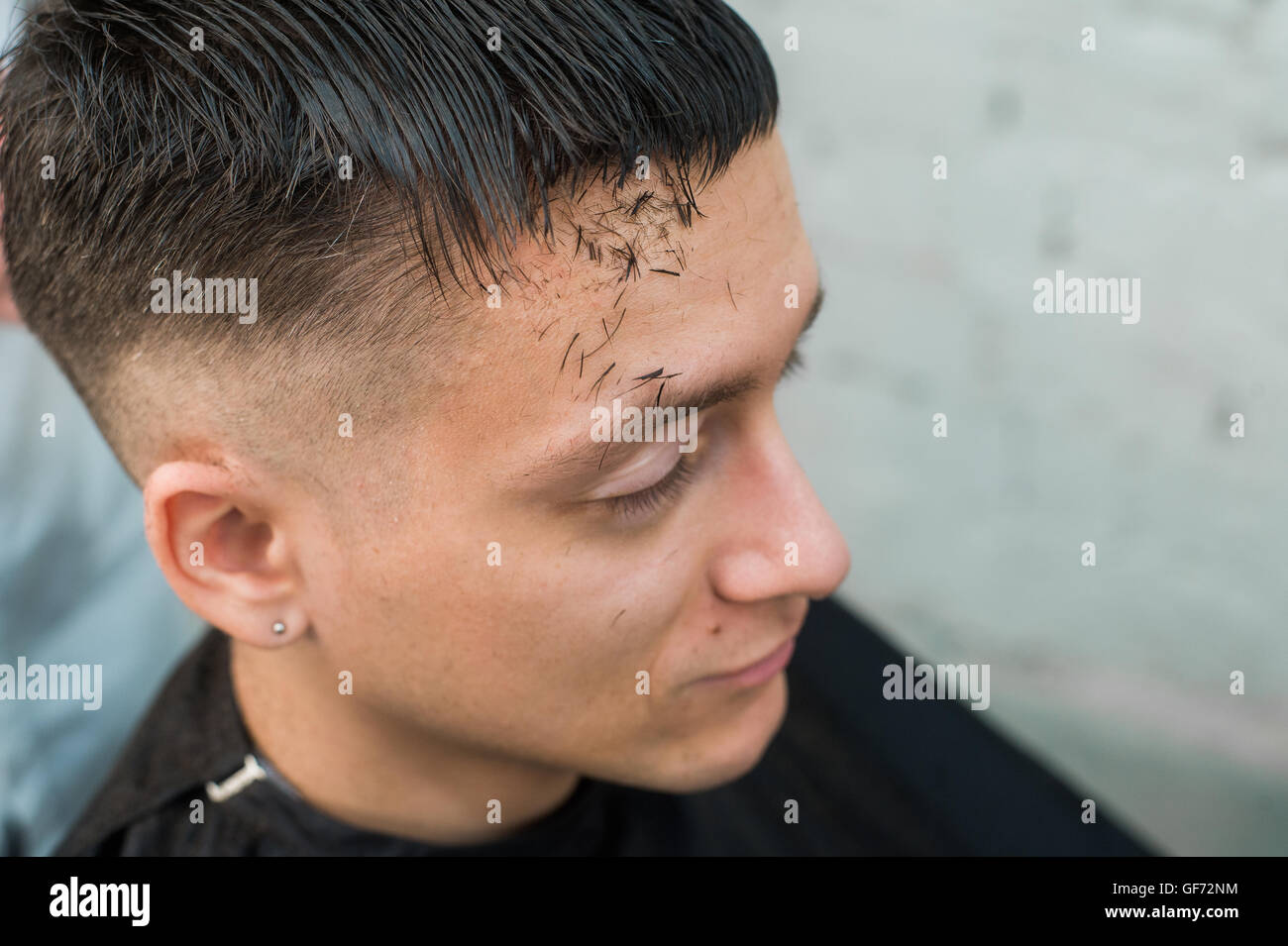 Close up shot male hairdresser hi-res stock photography and images - Alamy