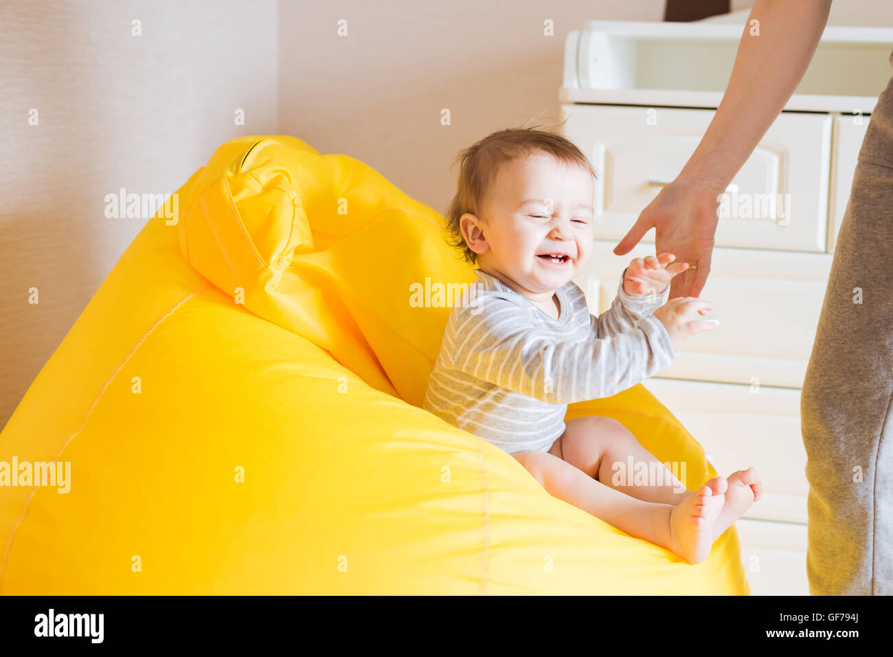 Expressive joy joyful giggle giggling hi-res stock photography and ...