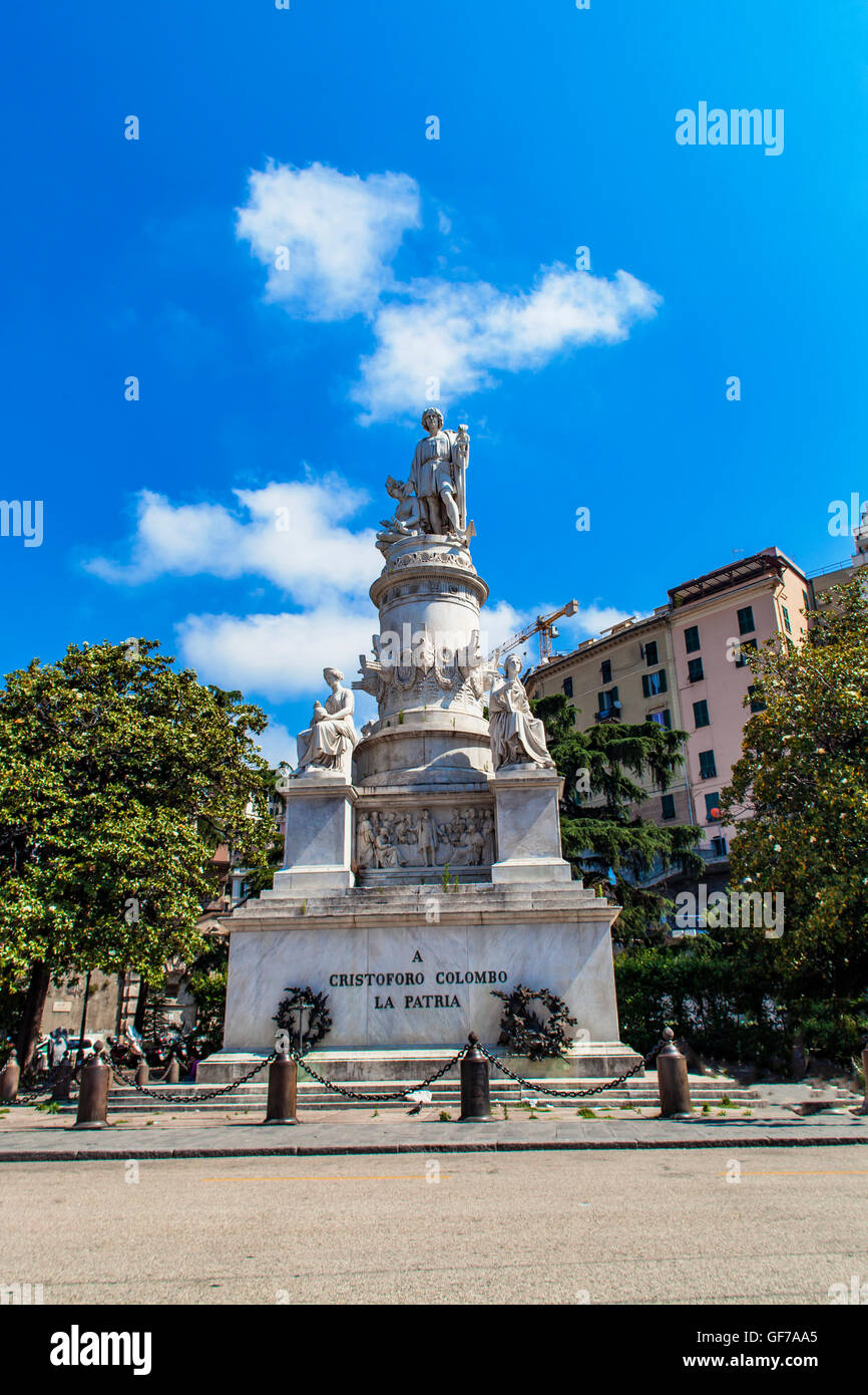 Christopher columbus monument hi-res stock photography and images - Alamy