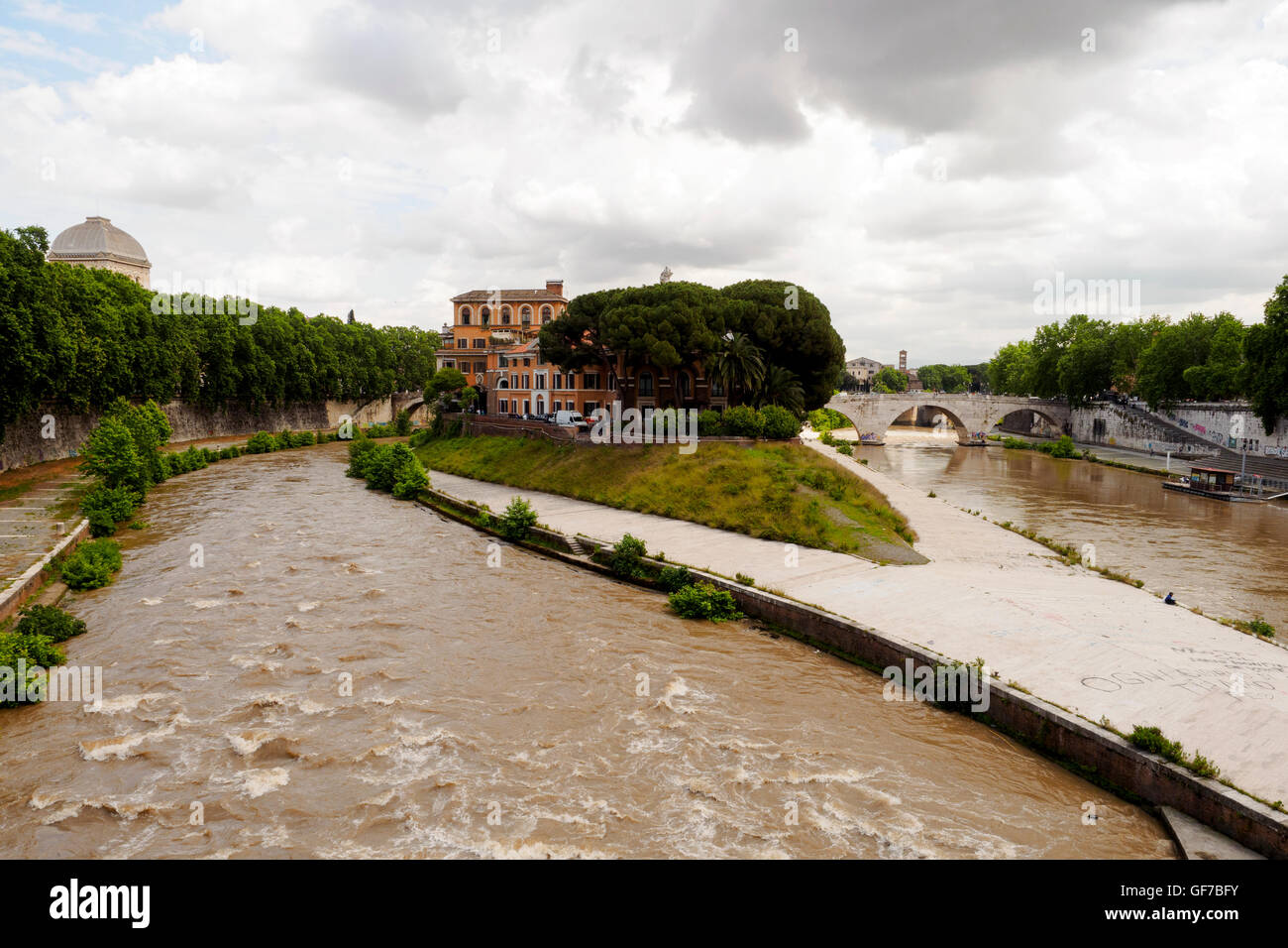Isola Tiberina - Rome, Italy Stock Photo - Alamy