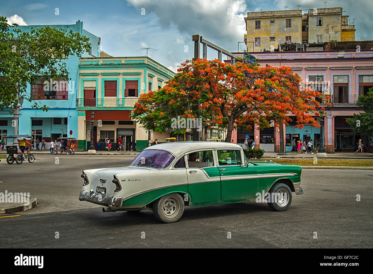 Cuban cars hi-res stock photography and images - Alamy