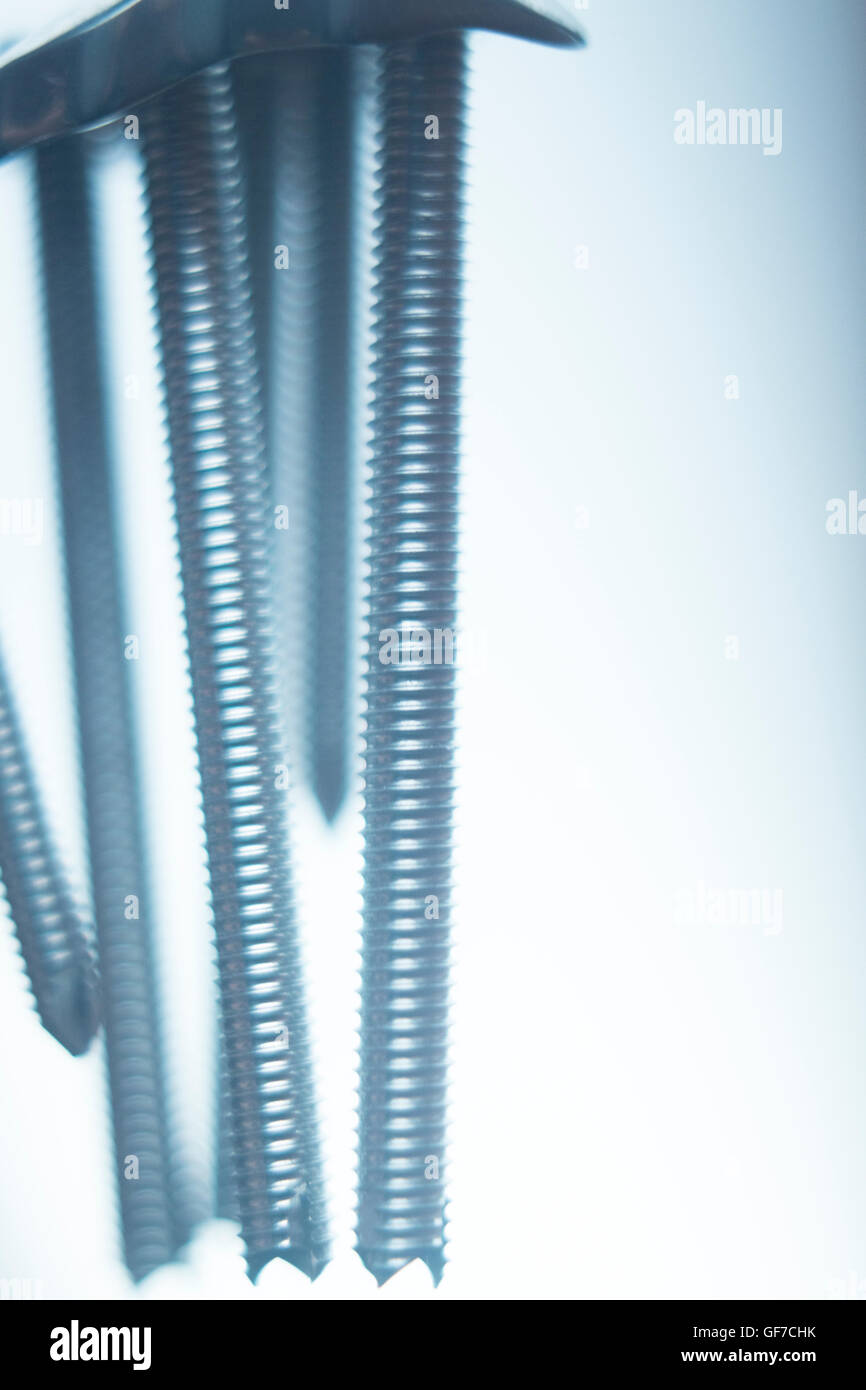 Orthopedics and Traumatology surgery plate & screws surgical titanium ...