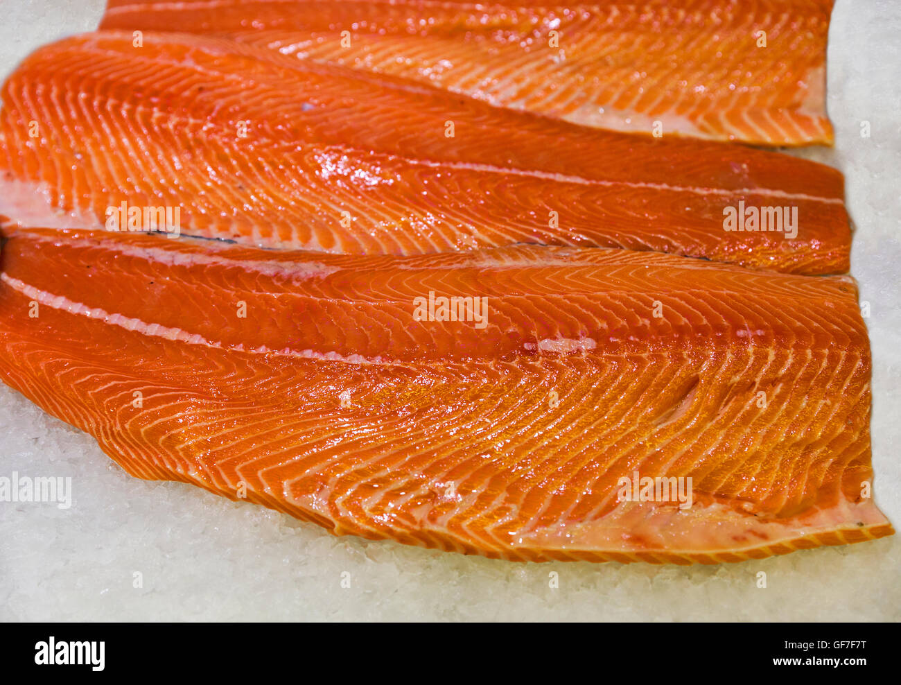 raw cooled salmon fillet 0n ice at the seafood booth closeup Stock ...
