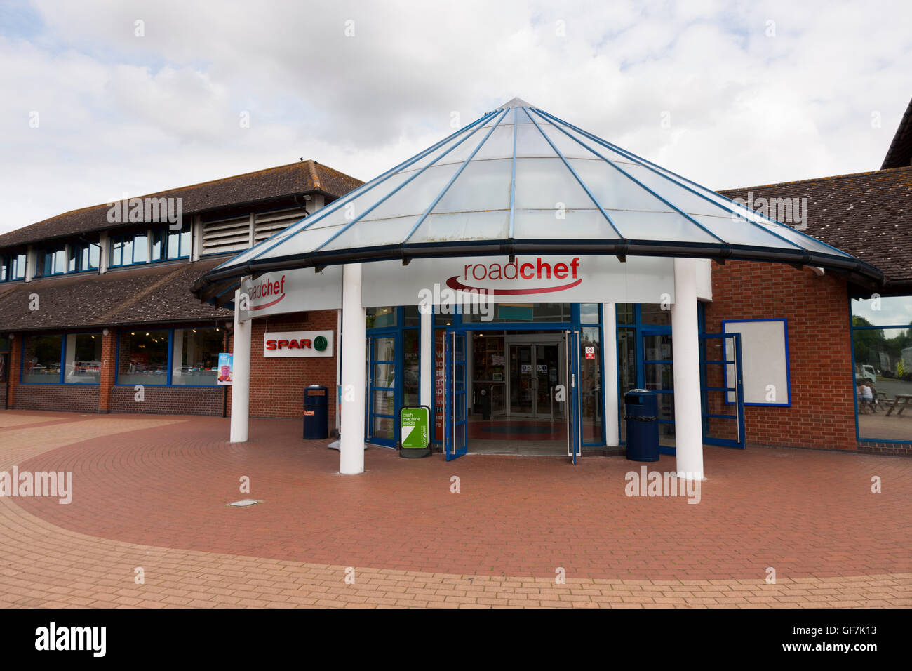 Entrance to Road chef Motorway services building. Roadchef Motorway ...