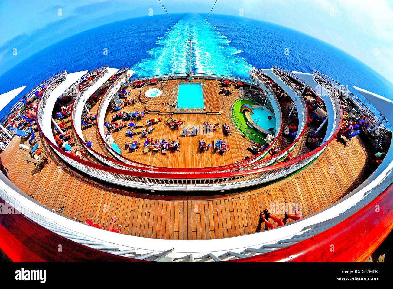 Mediterranean cruise passengers sun hi-res stock photography and images ...