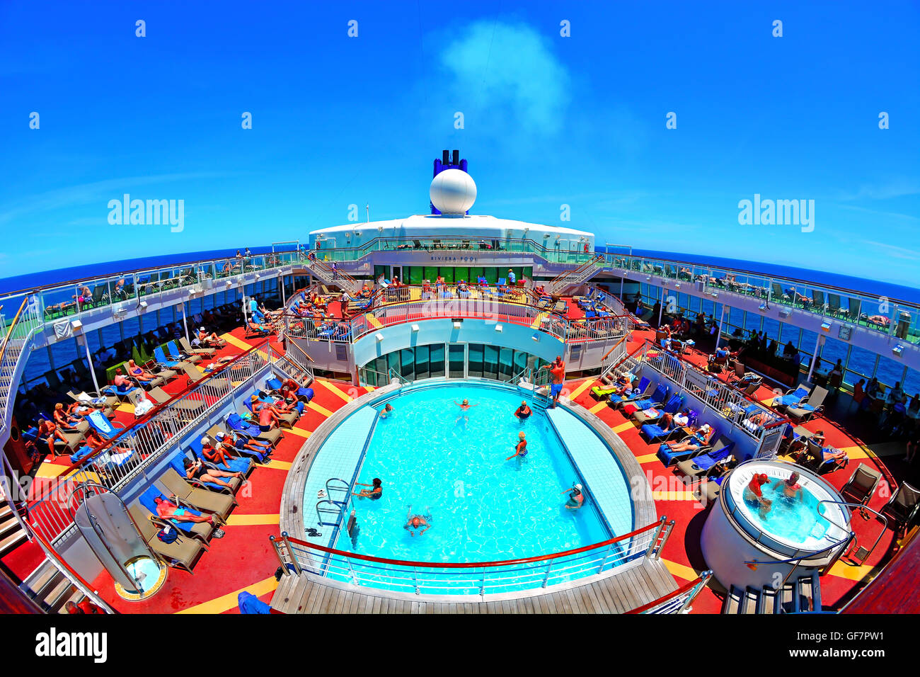 P&O cruise ship Aurora Riviera pool in the Mediterranean sea Stock ...