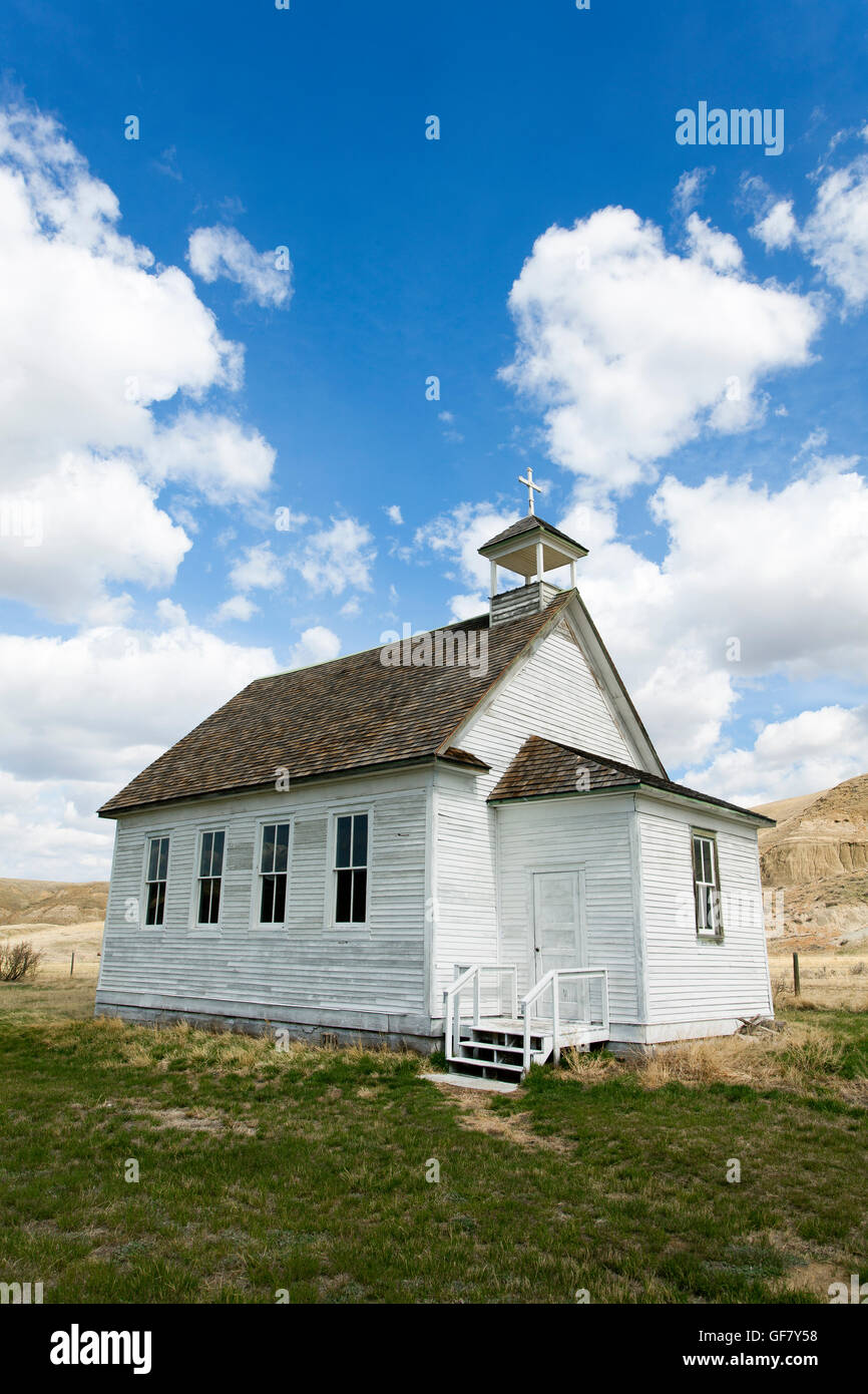 Small white church Stock Photo - Alamy