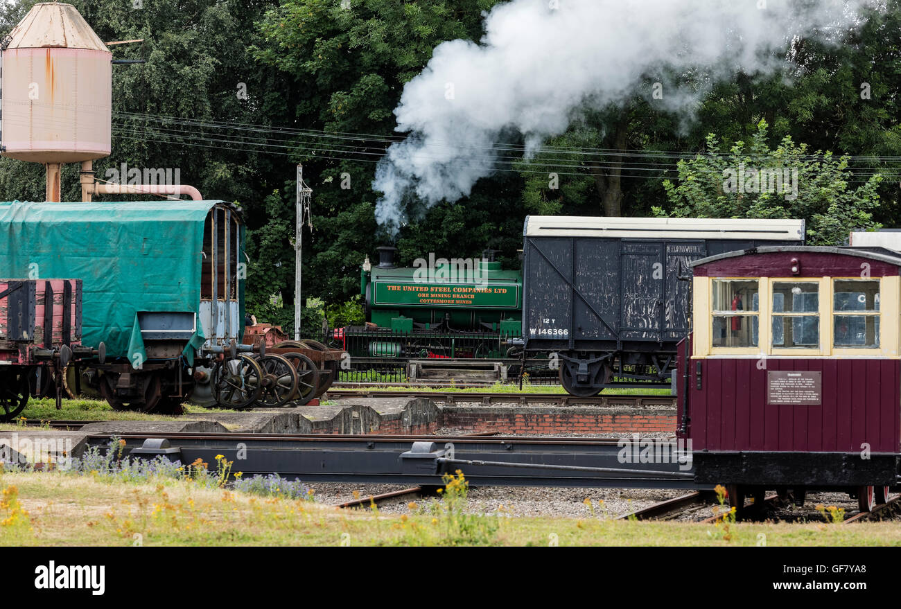 Rail Track Funnel High Resolution Stock Photography and Images - Alamy