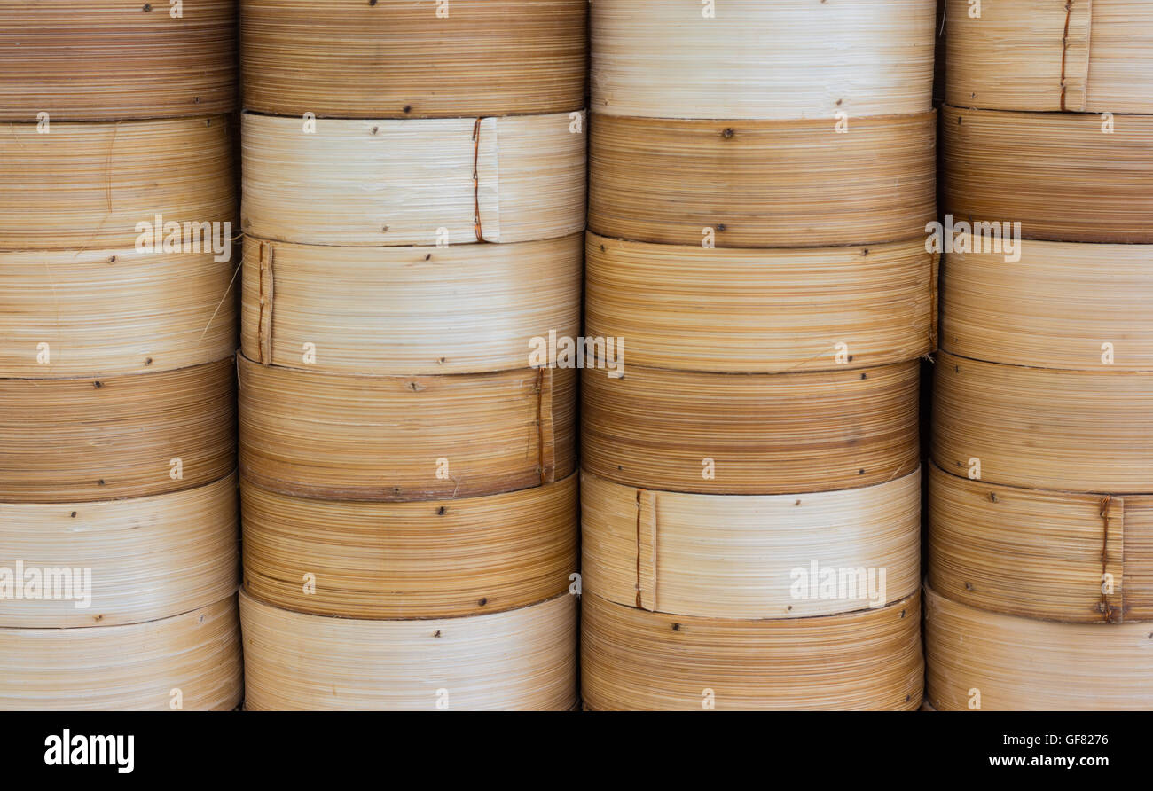 Bamboo steamer stack hi-res stock photography and images - Alamy