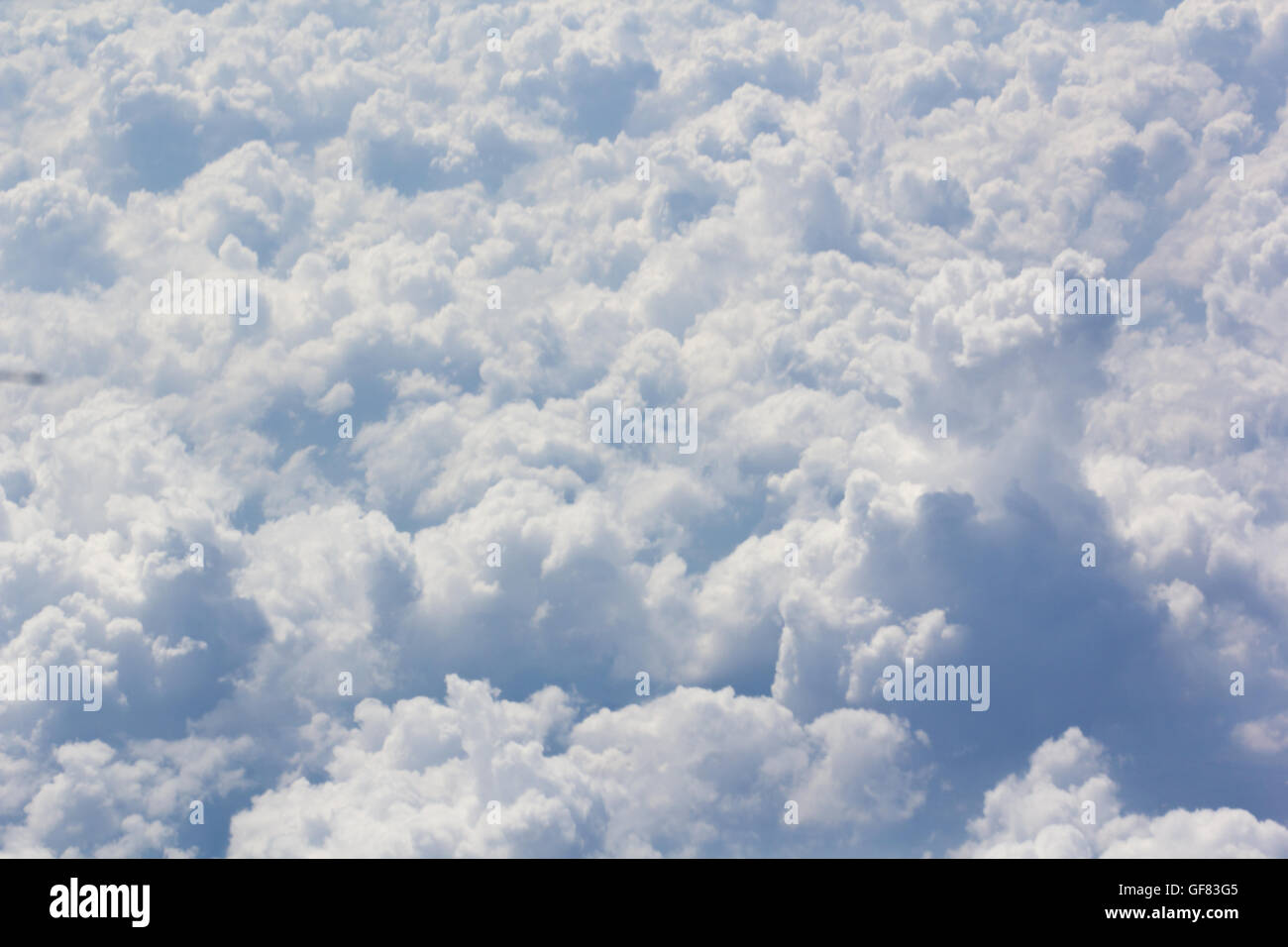 Gradient color cloud hi-res stock photography and images - Alamy