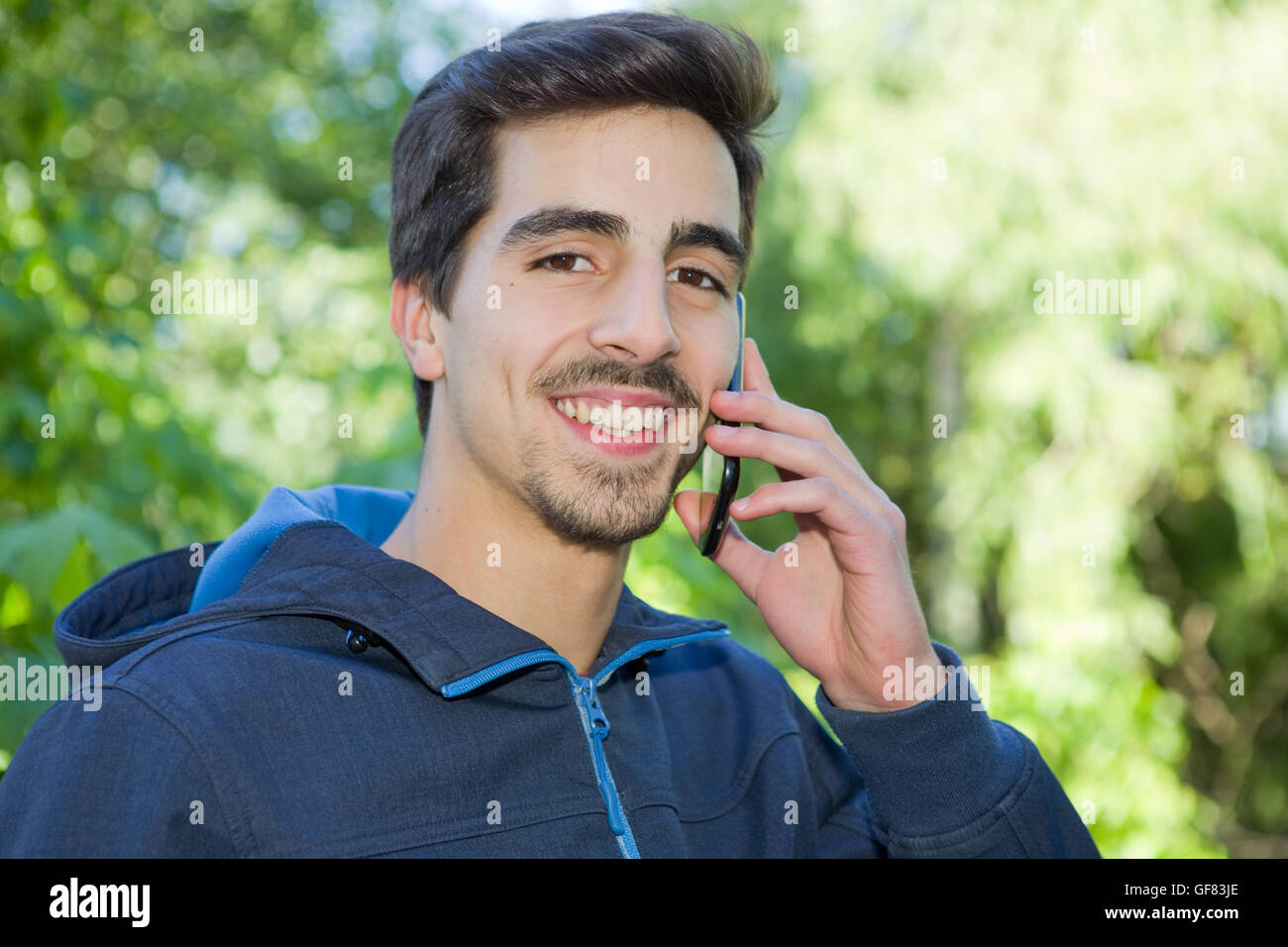 man on the phone, outdoor picture Stock Photo - Alamy