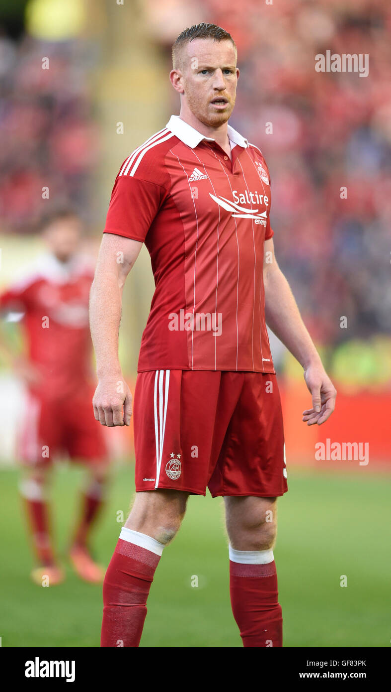 Third round qualifying match pittodrie stadium hi-res stock photography ...