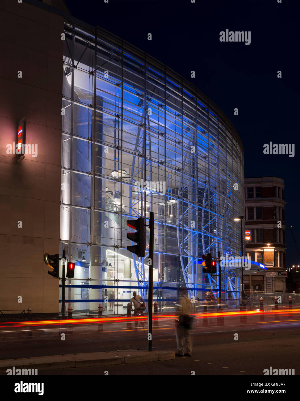 Exterior view of North Entrance. Blackfriars Station, London, United ...