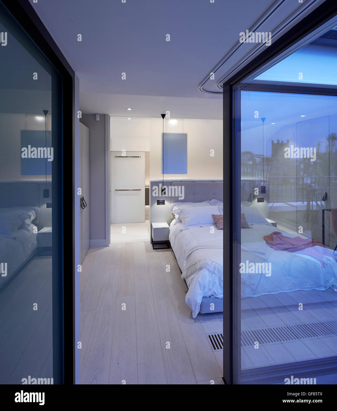 Top floor bedroom interior design hi-res stock photography and images ...