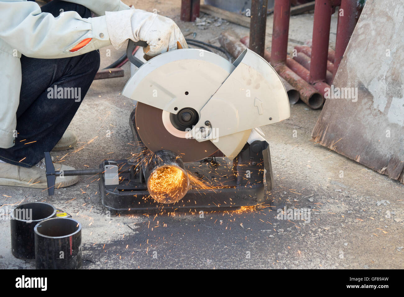Rip saw machine hi-res stock photography and images - Alamy