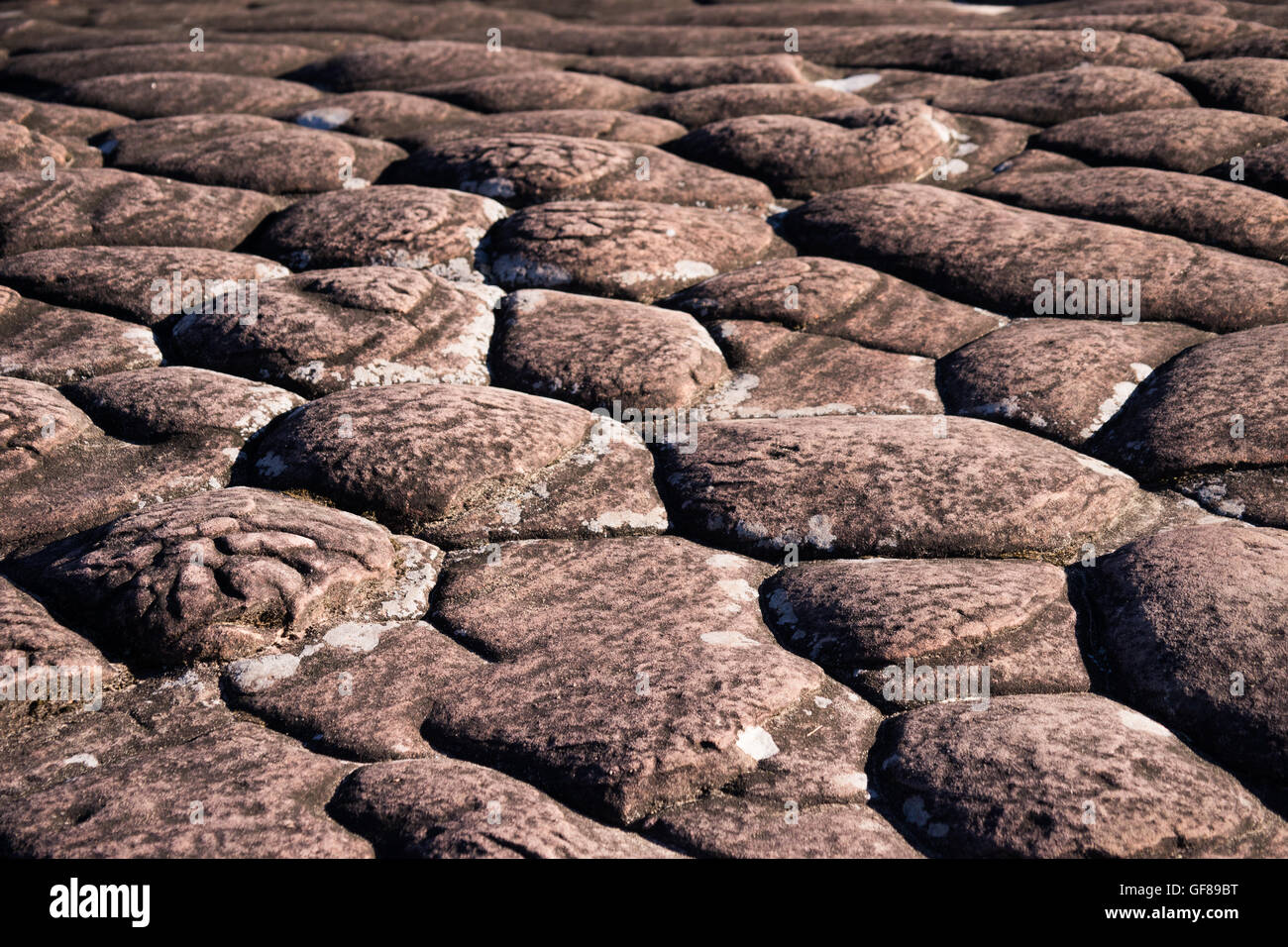 Layers of sedimentary sandstone rock Stock Photo - Alamy