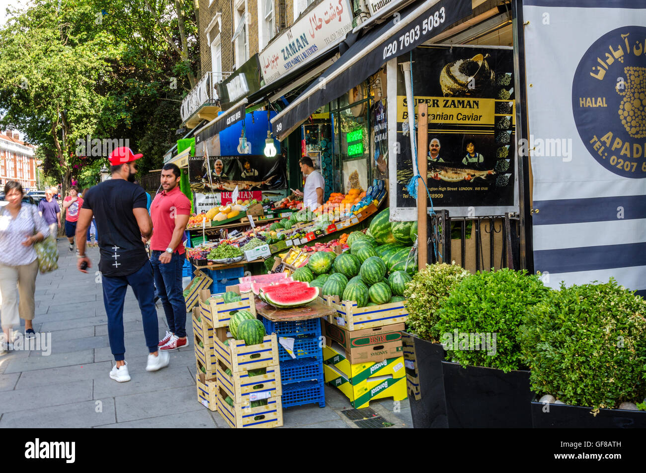 Fruit veg shop store stall hi-res stock photography and images - Alamy