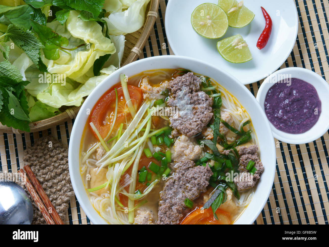 Vietnamese food, bun rieu Stock Photo - Alamy