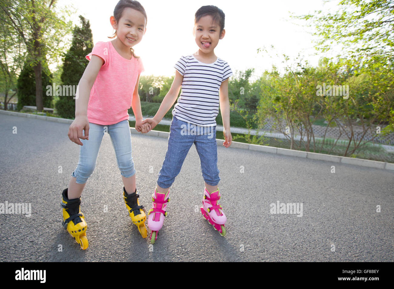 Children roller skating hi-res stock photography and images - Alamy