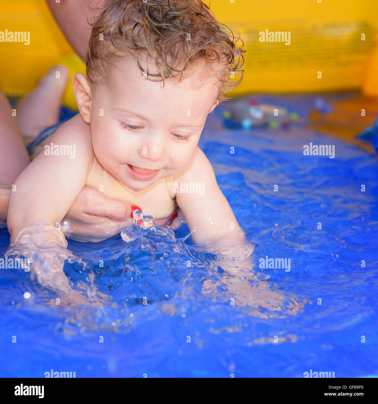 Small paddling hi-res stock photography and images - Alamy