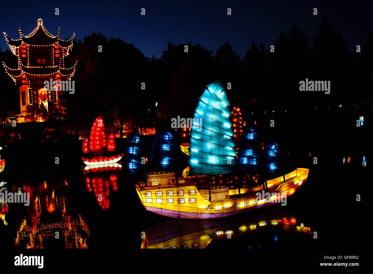 The seven voyages of Zheng He is the theme for the Chinese Lanterns at ...