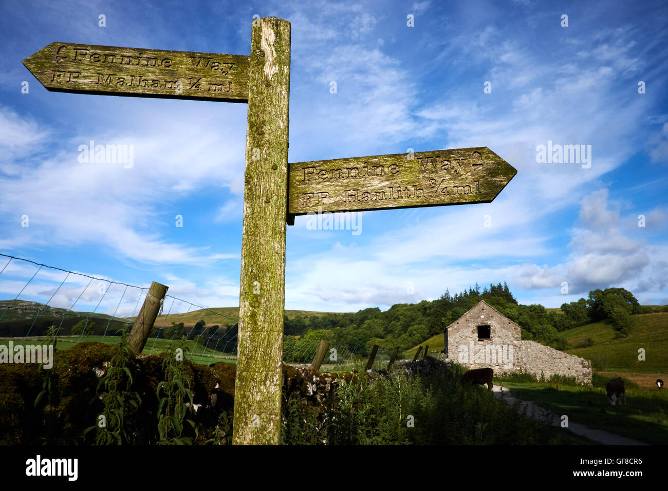 Sign post for the Pennine Way long distance footpath in front of a ...