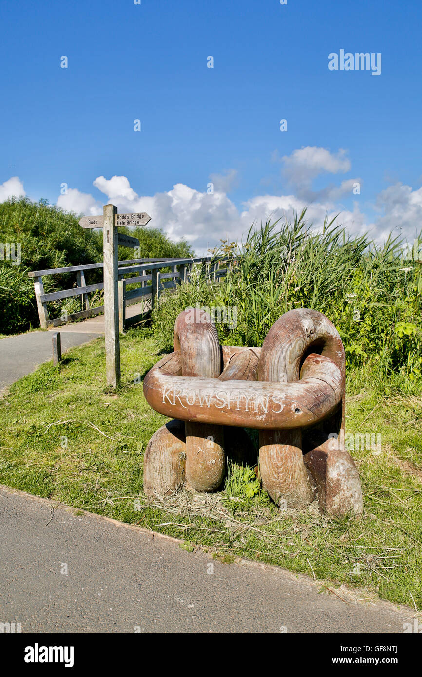 Bude Canal; Sign Post and Sculpture; Cornwall; UK Stock Photo - Alamy