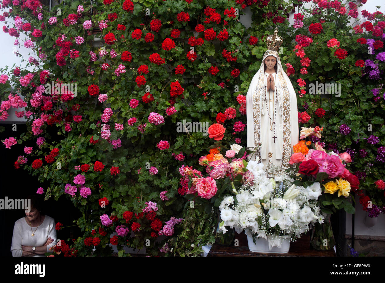Virgen de fatima hi-res stock photography and images - Alamy