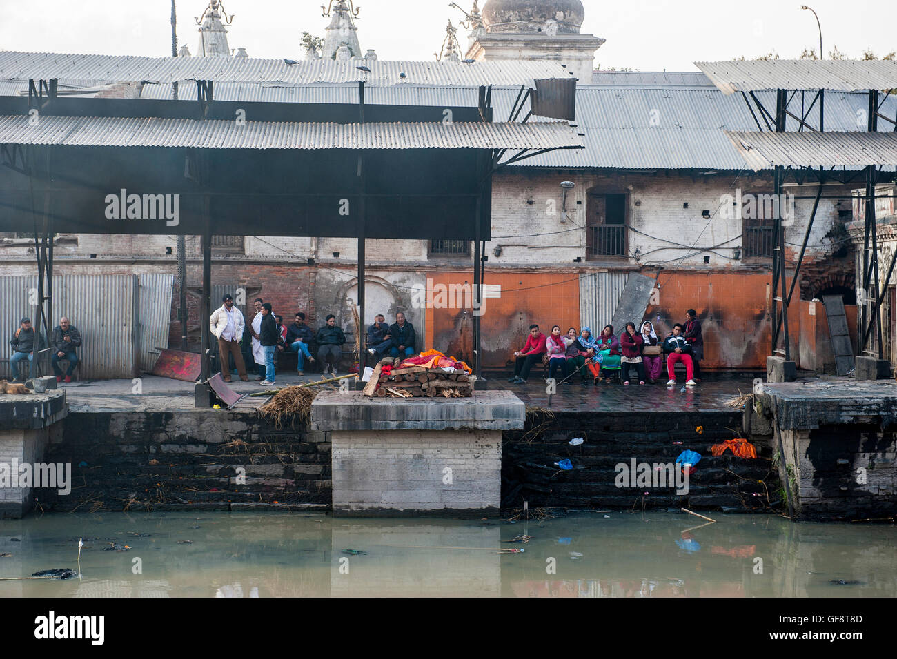 Nepal, Kathmandu, Pashupatinath, cremation funeral Stock Photo - Alamy