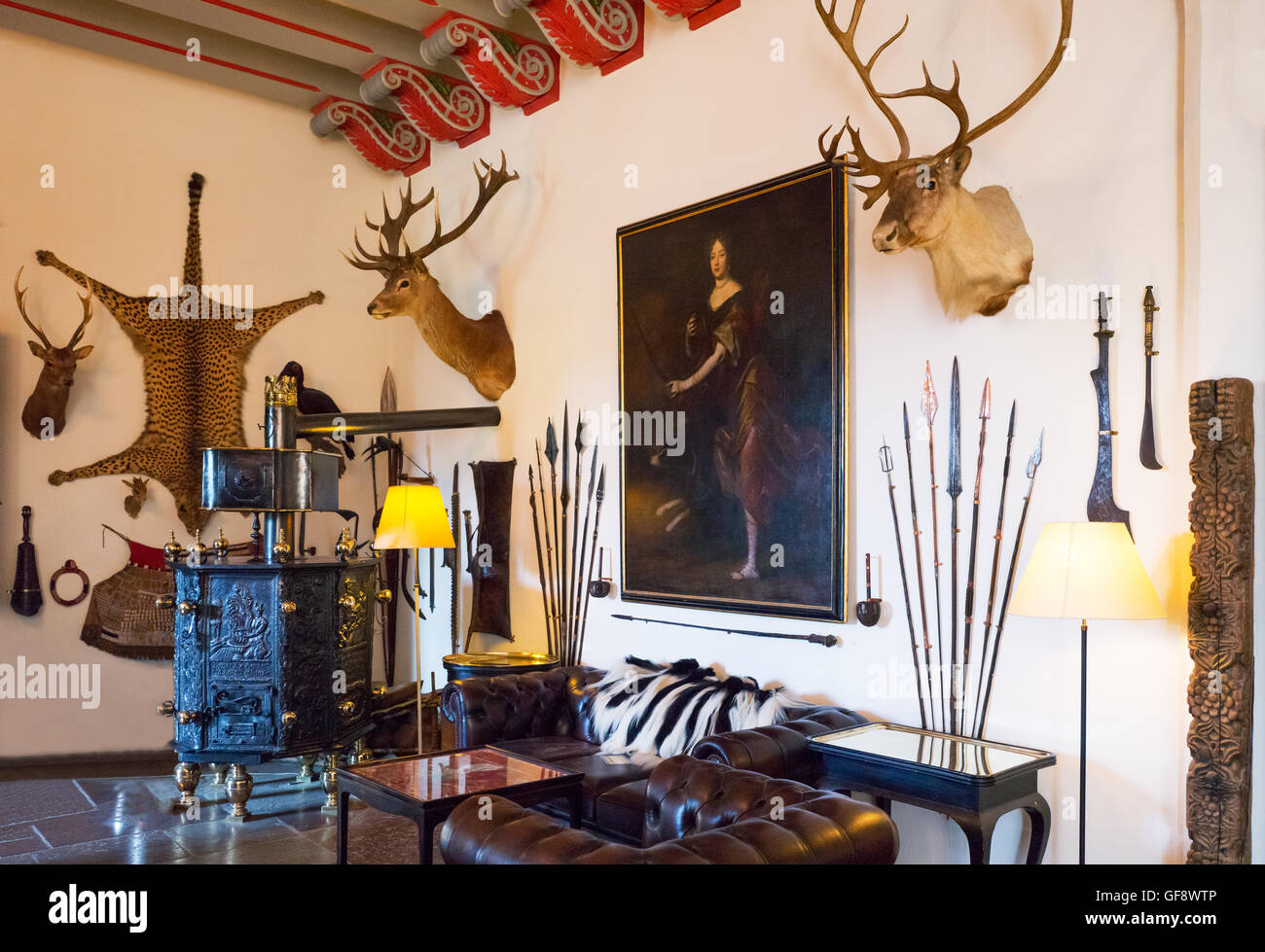 The hunting hall hi-res stock photography and images - Alamy