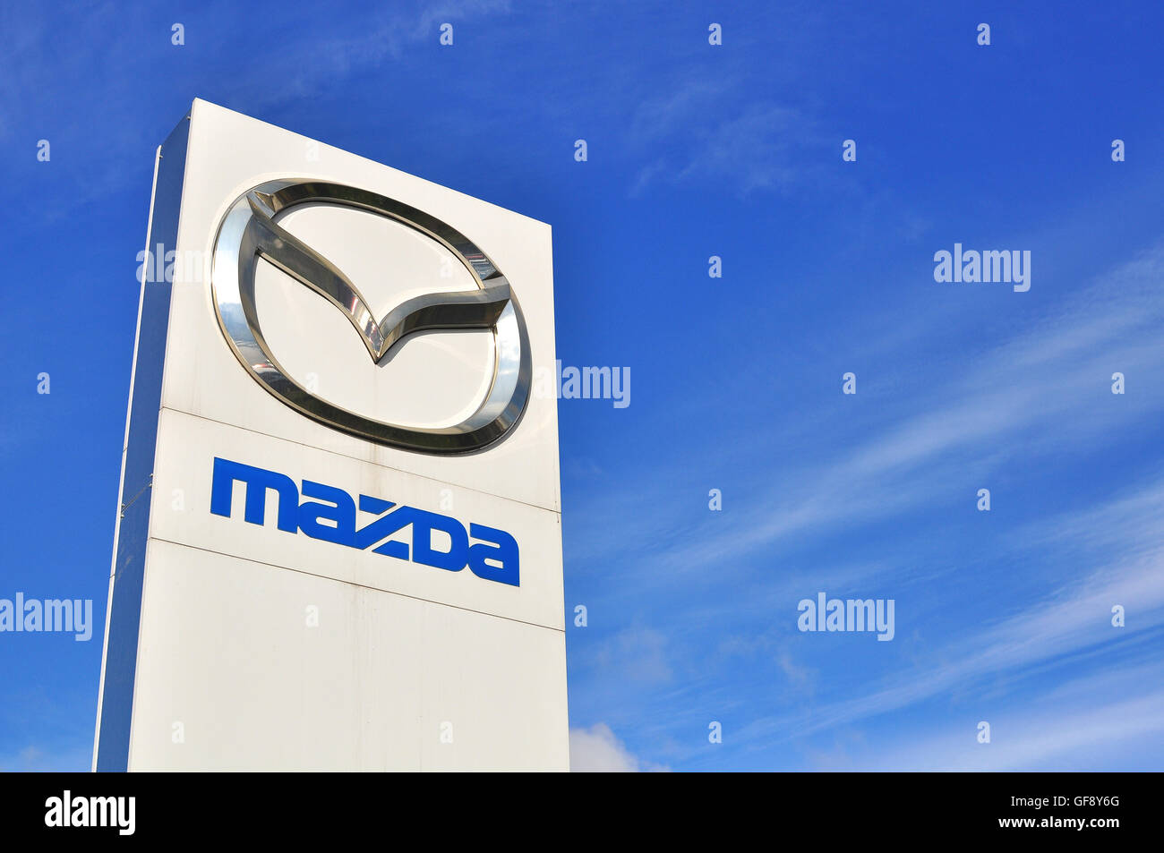 Mazda logo hi-res stock photography and images - Alamy