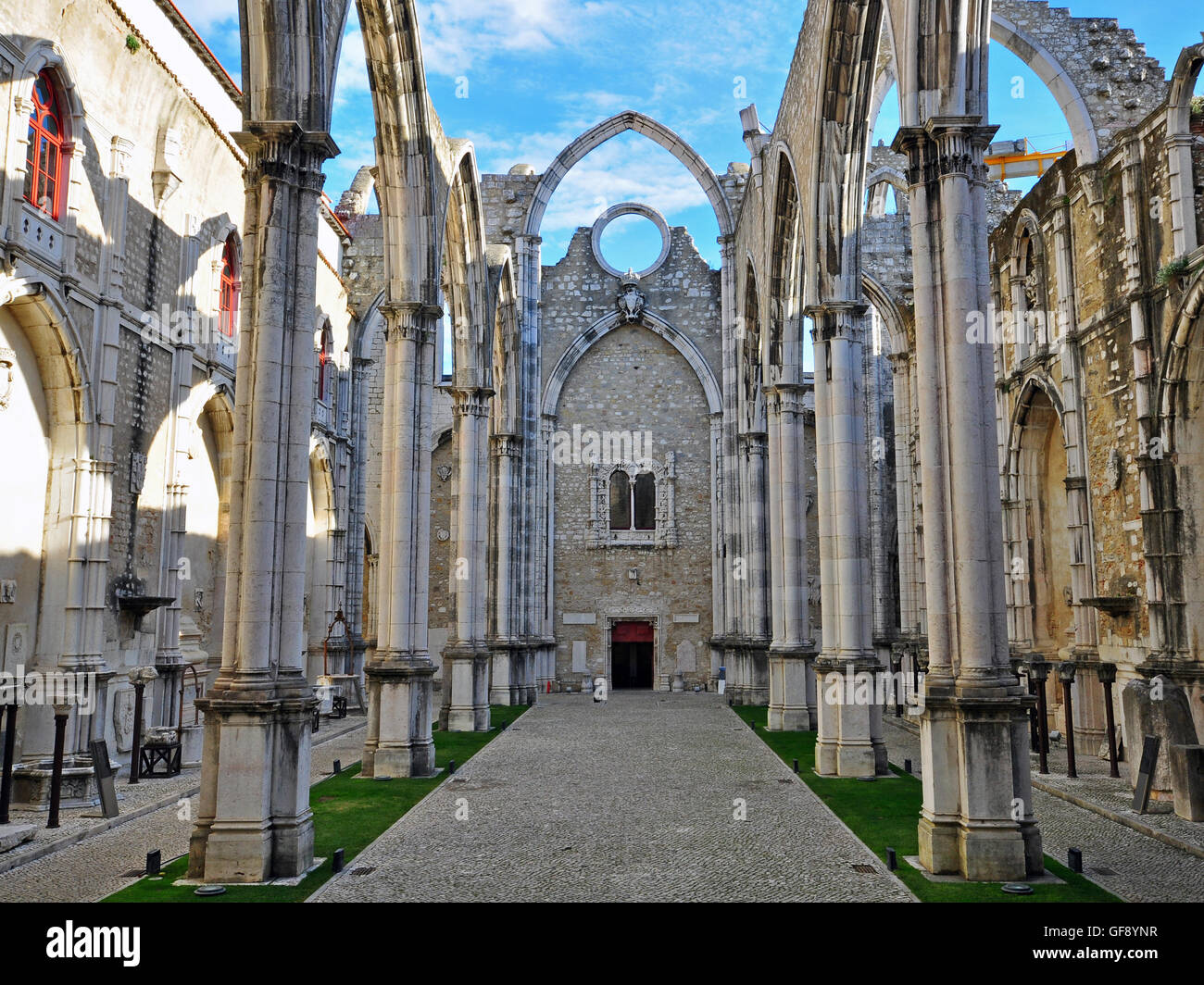 Church do carmo ruins hi-res stock photography and images - Alamy