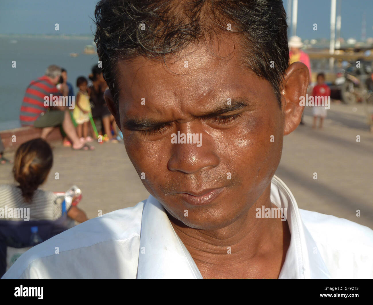 Cambodian man hi-res stock photography and images - Alamy