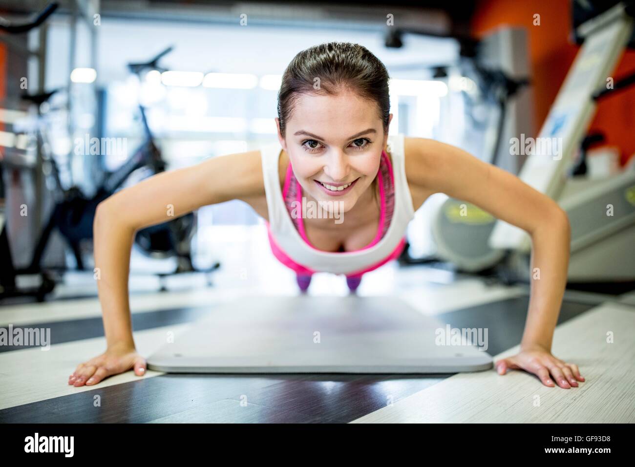 Ups hi-res stock photography and images - Alamy